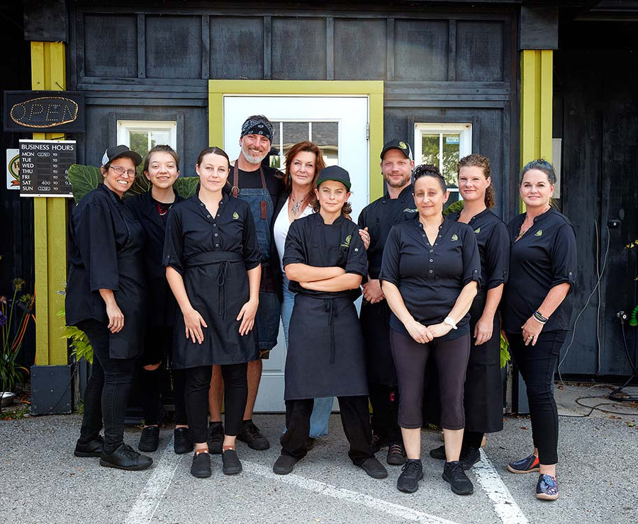 About Us | Twisted Lemon Restaurant & Boutique Inn – Twisted Lemon ...